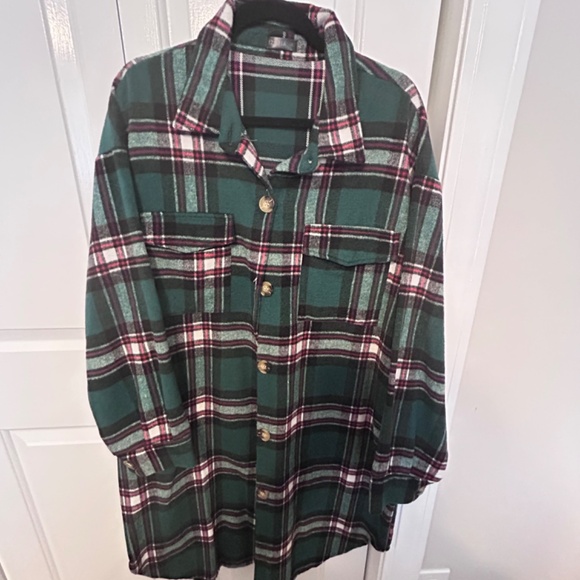 Izuria | Jackets & Coats | Green Flannel Shacket | Poshmark